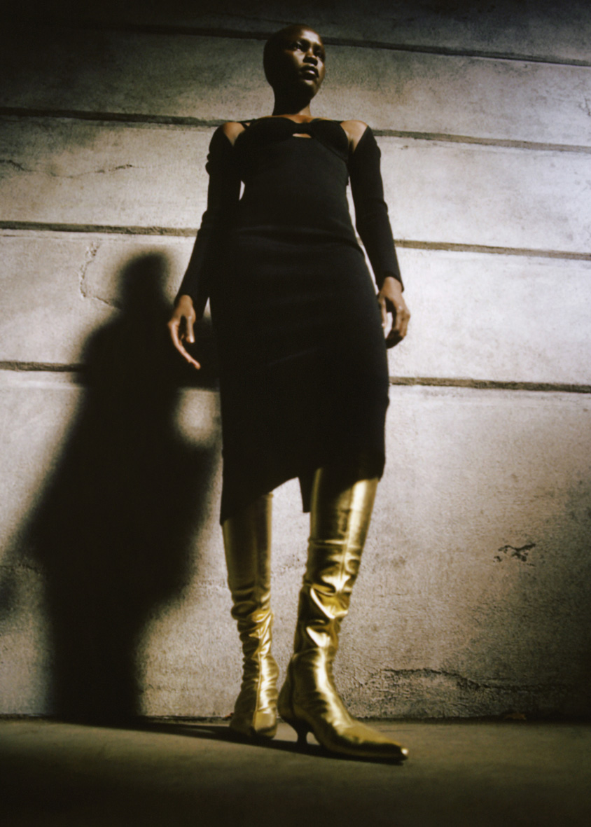 Khaite pre-fall 2021, Catherine Holstein esplora la realtà aumentata ...