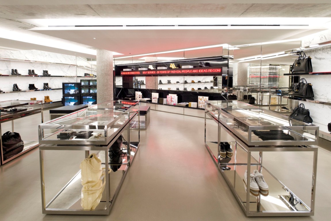 Saint Laurent vara il concept store al posto di Colette | MilanoFinanza ...