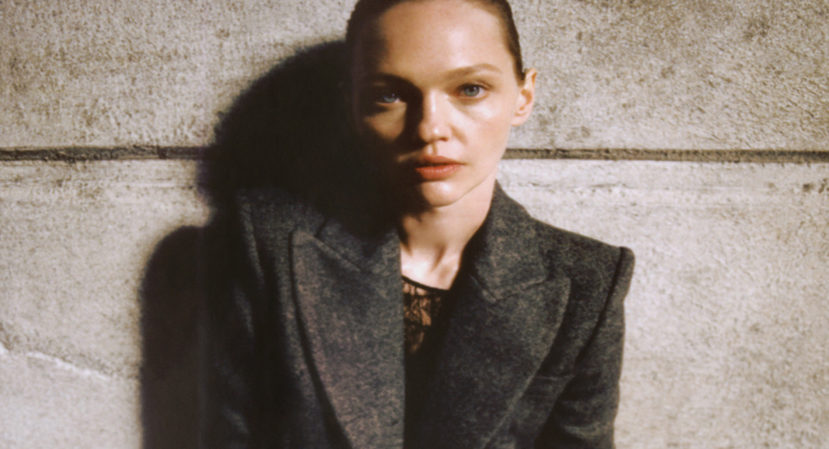 Khaite pre-fall 2021, Catherine Holstein esplora la realtà aumentata ...