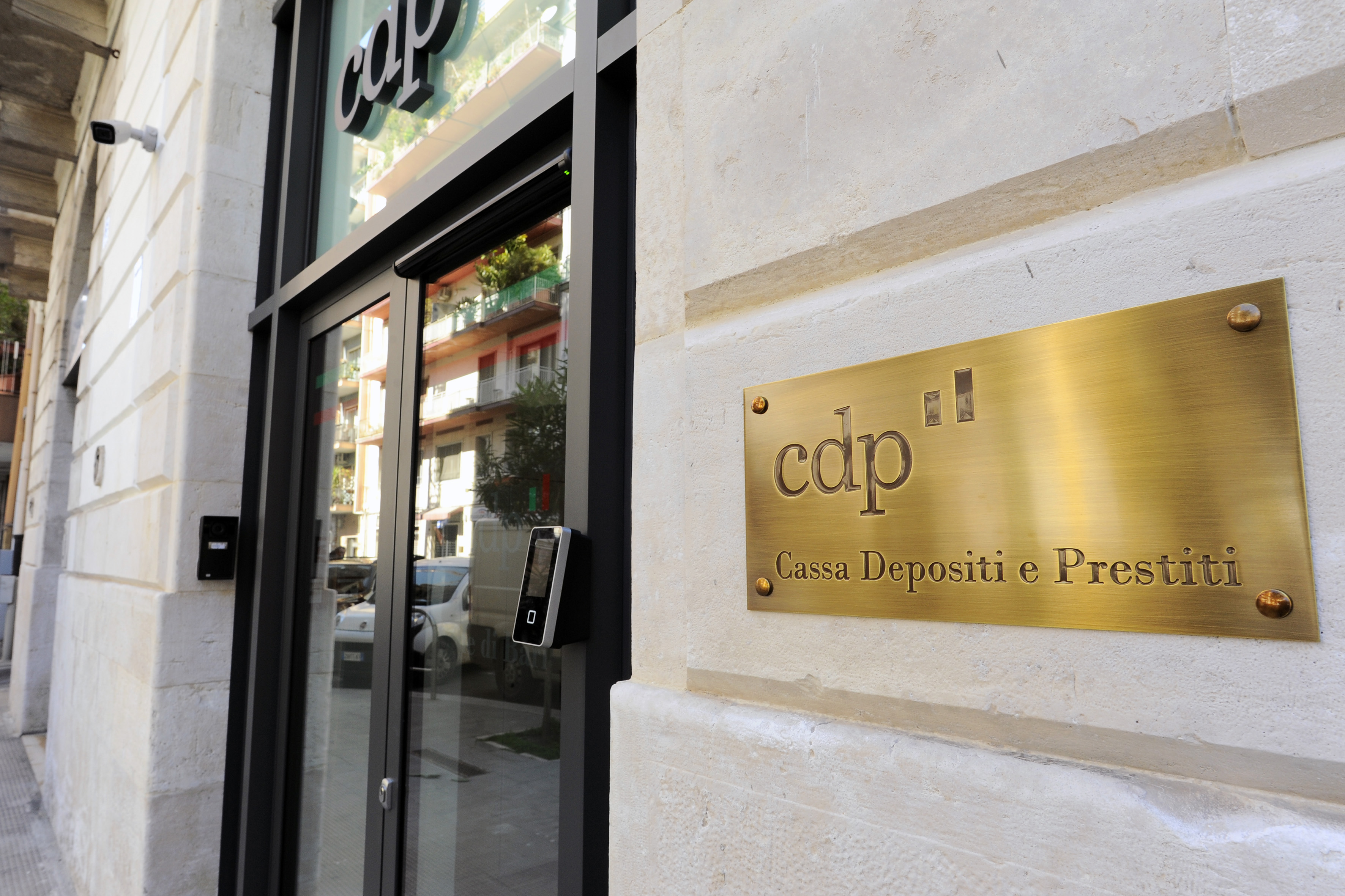Cdp Reti approva l'emissione di un bond fino a 750 miliardi ...