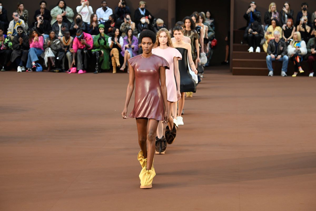 Loewe's primordial surrealism | MilanoFinanza News