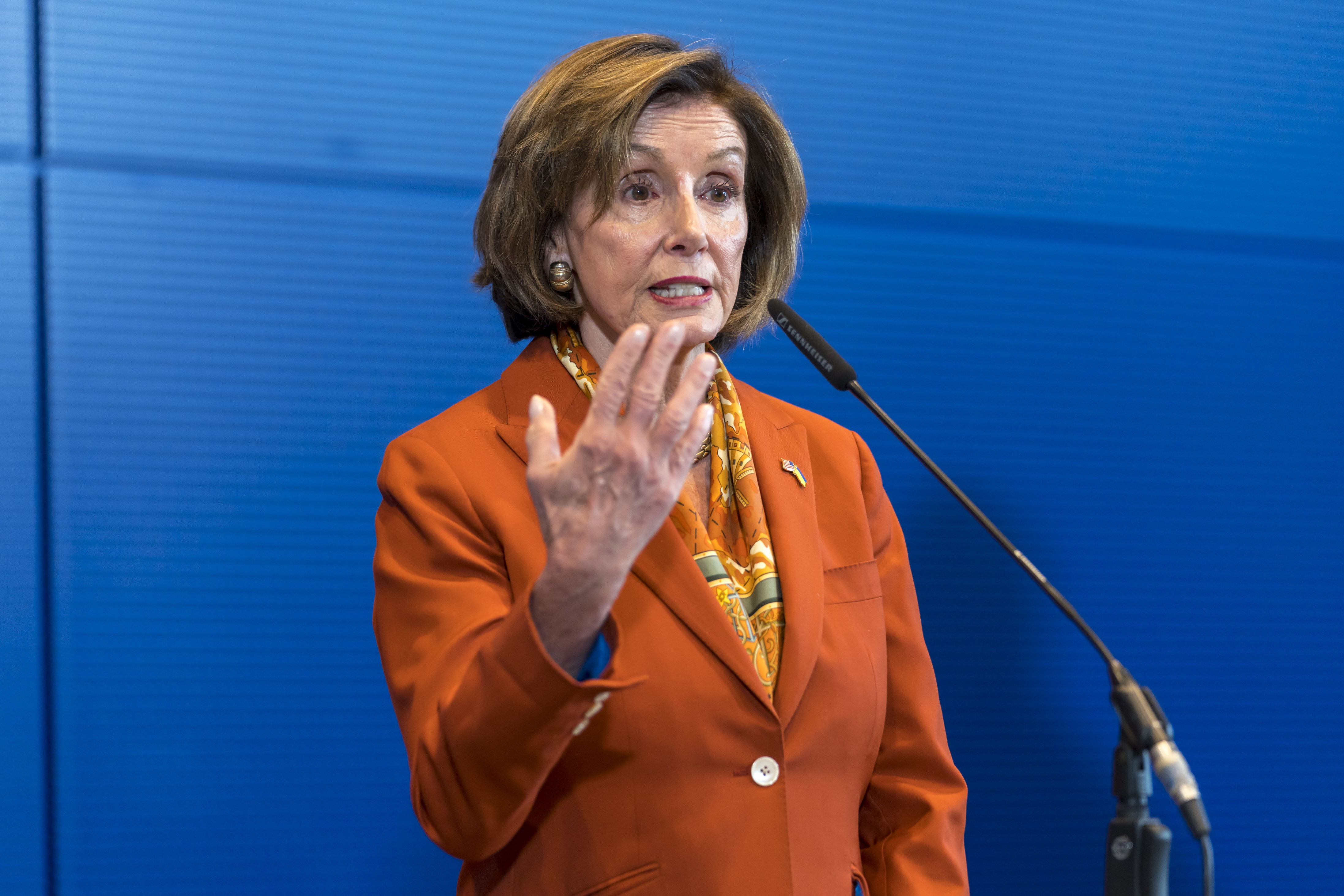 La diretta da Wall Street | Bullard (Fed) parla da falco, Nasdaq -0,3% ...