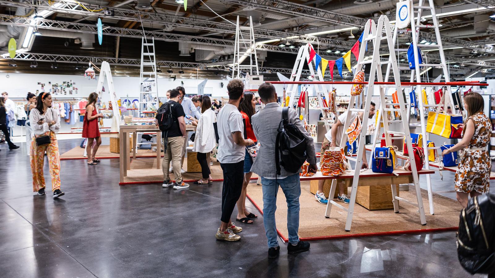 Moda junior, ricavi 2022 a -3,8% | MilanoFinanza News