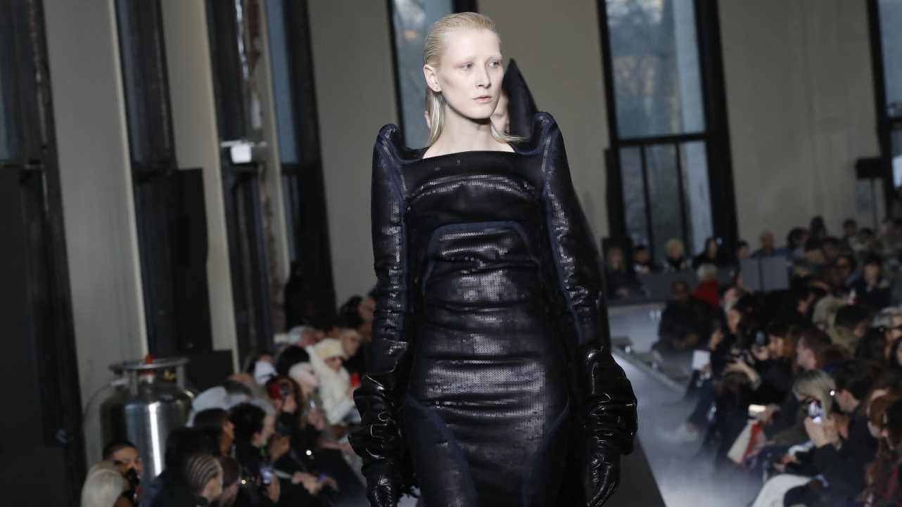Rick Owens, viaggio goth verso Luxor | MilanoFinanza News