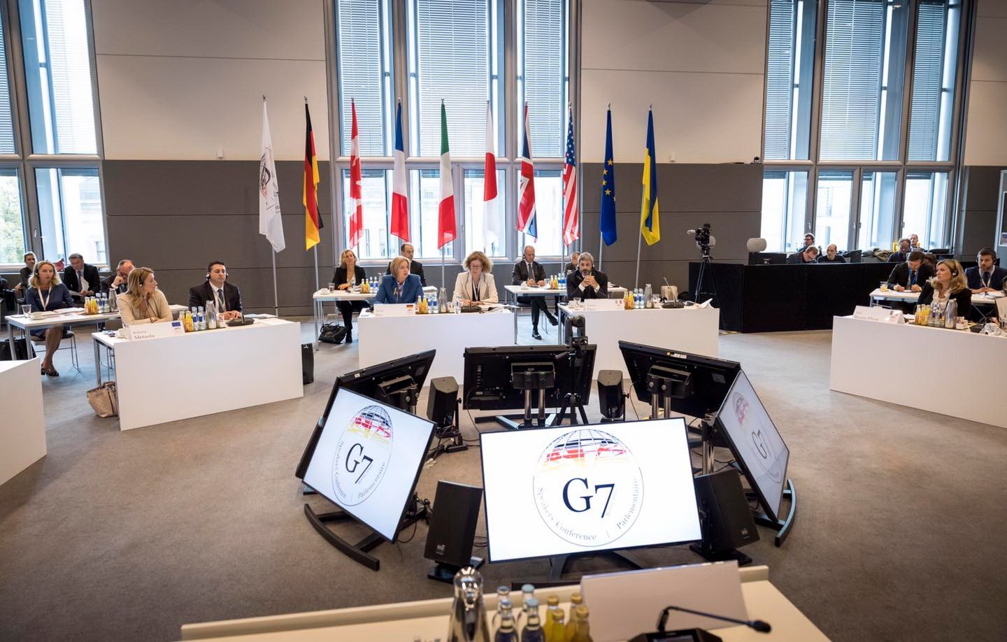 Ucraina, il G7 valuta lo stop totale alle esportazioni verso la Russia ...