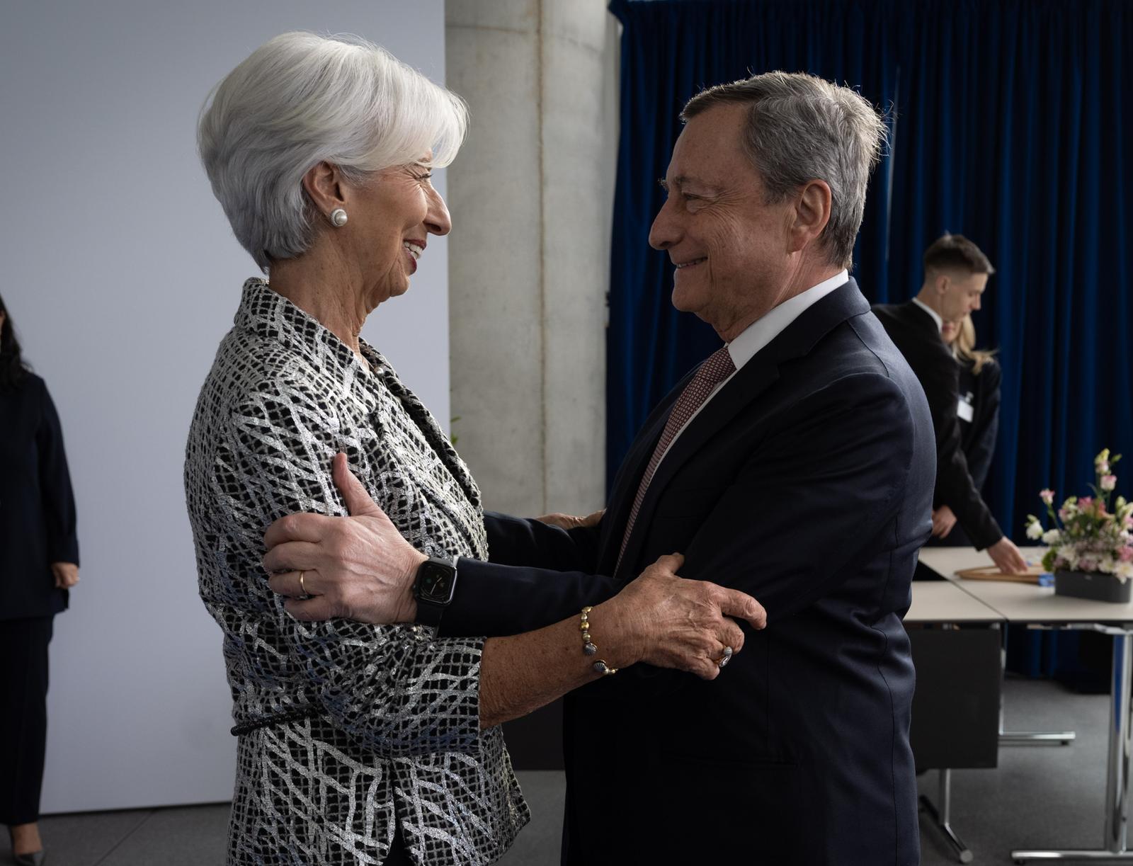 Bce, Christine Lagarde vuole una donna nel board per il dopo Panetta ...