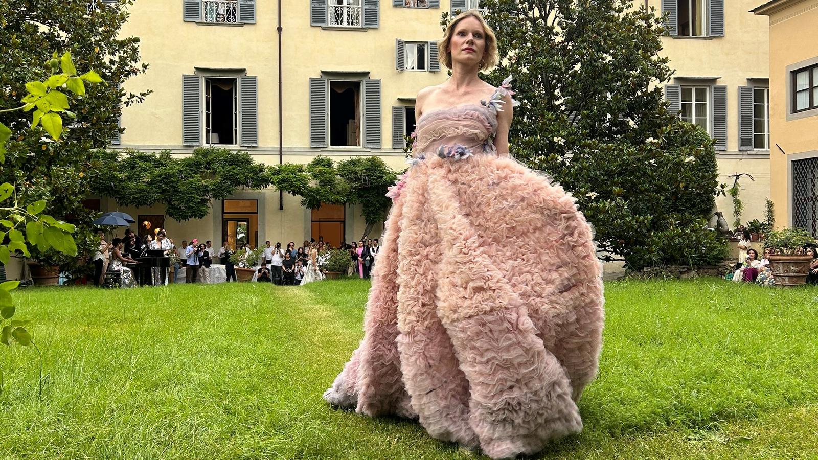 L’omaggio a Firenze di Luisa Beccaria tra moda e charity ...