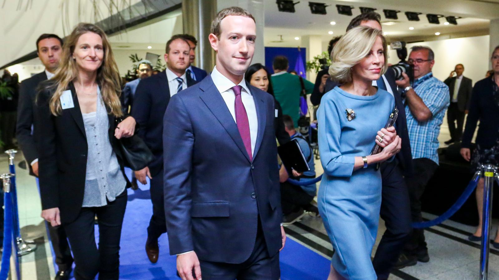 Canada: Meta e Google dovranno pagare gli editori. E Facebook oscura le ...