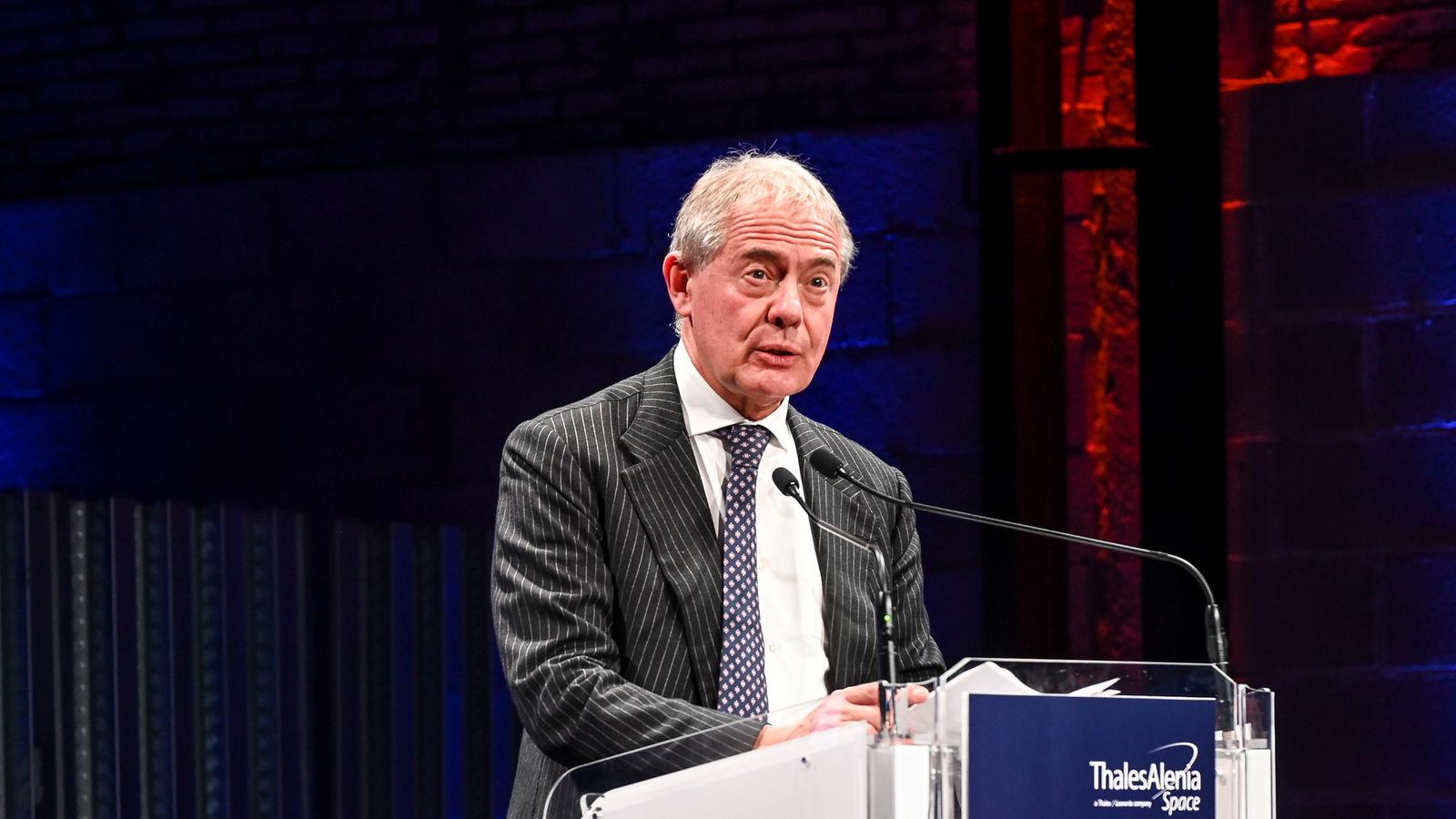 Cybersicurezza, Adolfo Urso: Tim lancia il primo microchip Made in ...