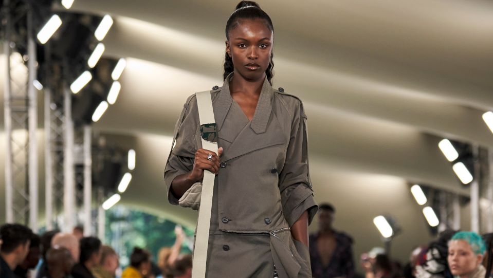 Burberry e JW Anderson tra le conferme della prossima London fashion ...