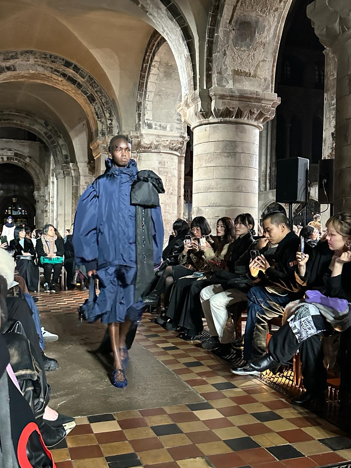 Simone Rocha entra nella Victorian age | MilanoFinanza News