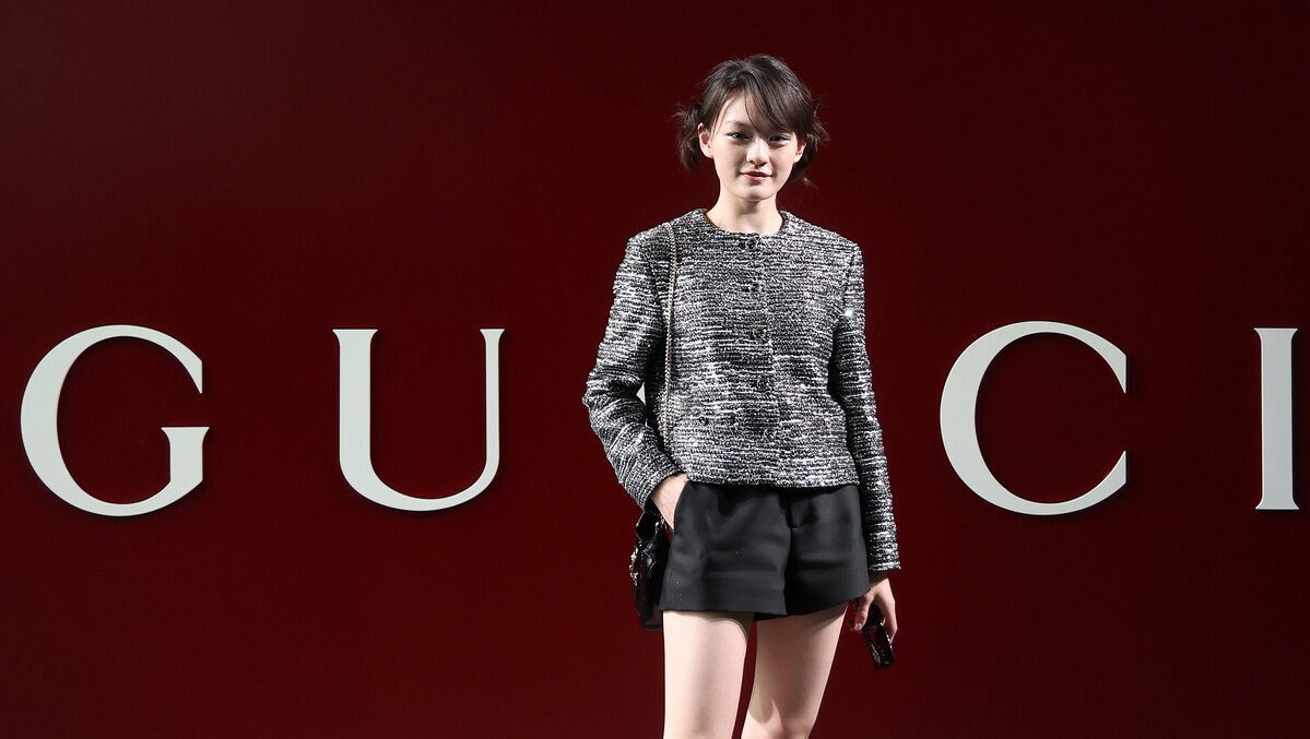 Da Gucci a Versace, le star asiatiche conquistano la Milano fashion ...