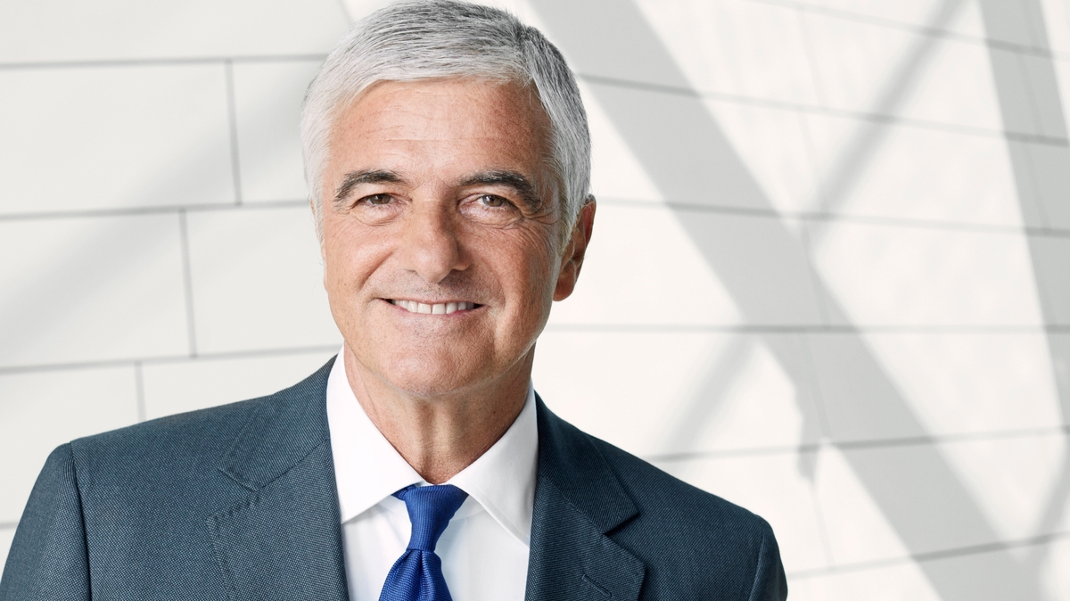 Lvmh, Toni Belloni esce dal cda ma rimarrà accanto a Bernard Arnault ...