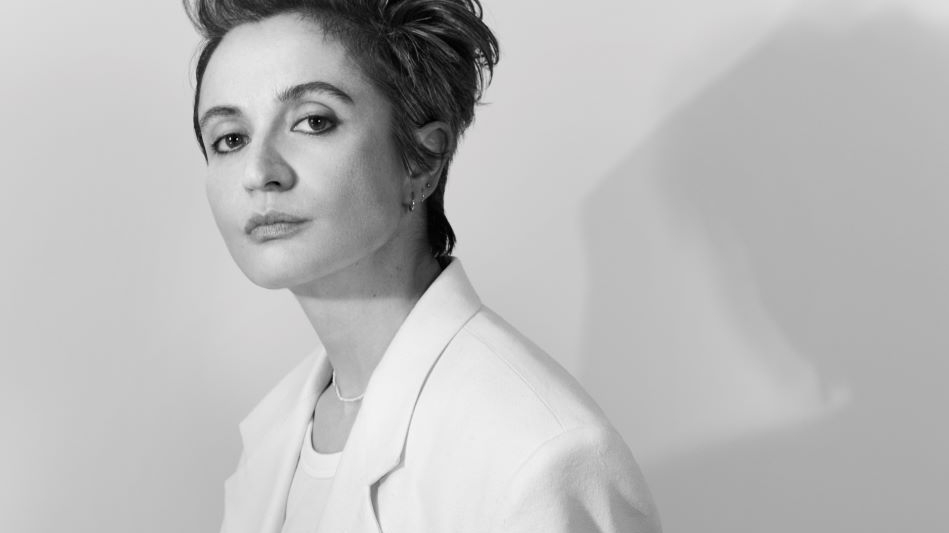 Calvin Klein torna in passerella con la nuova creative director ...