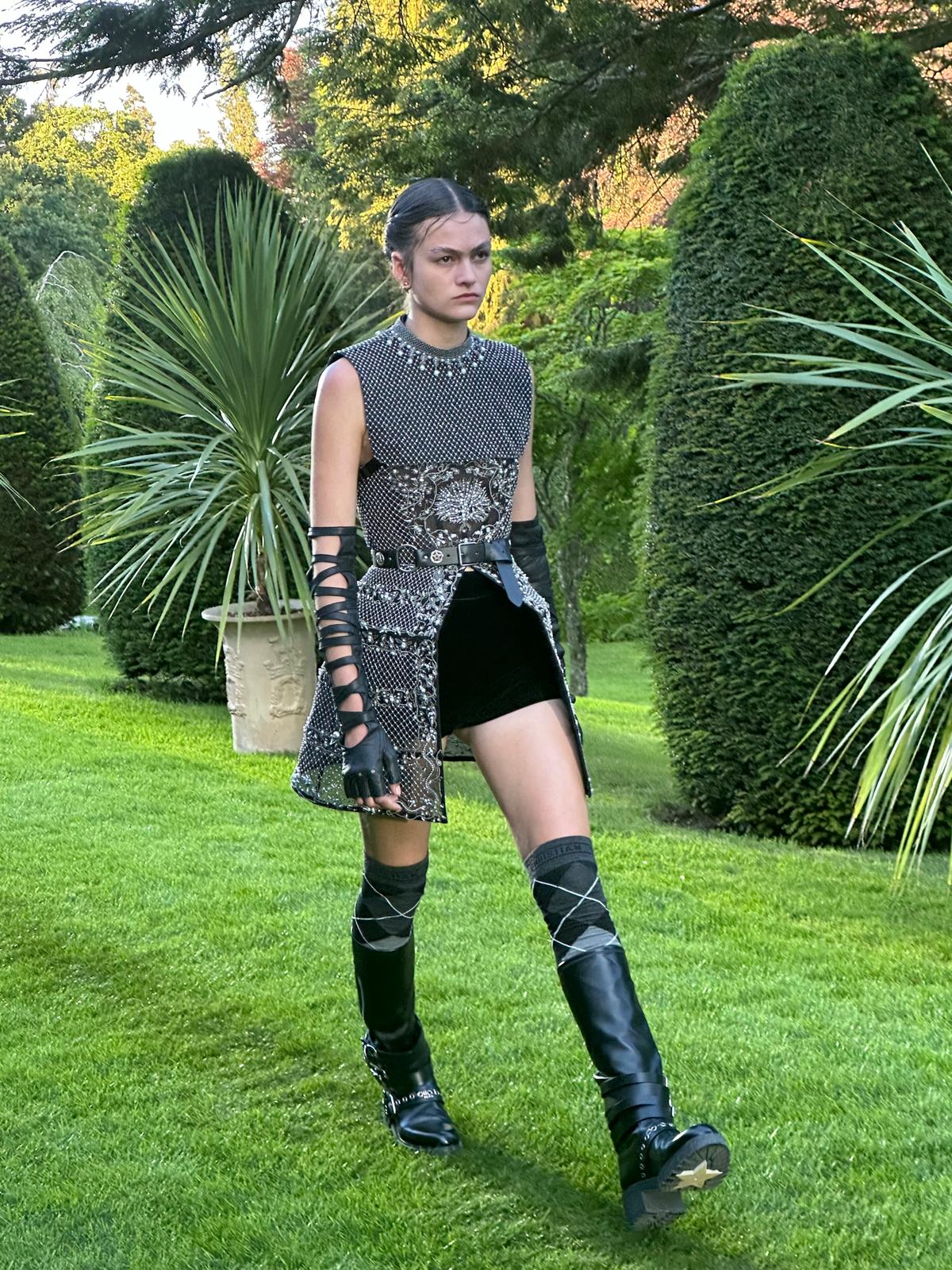 Le regine punk di Dior in Scozia | MilanoFinanza News