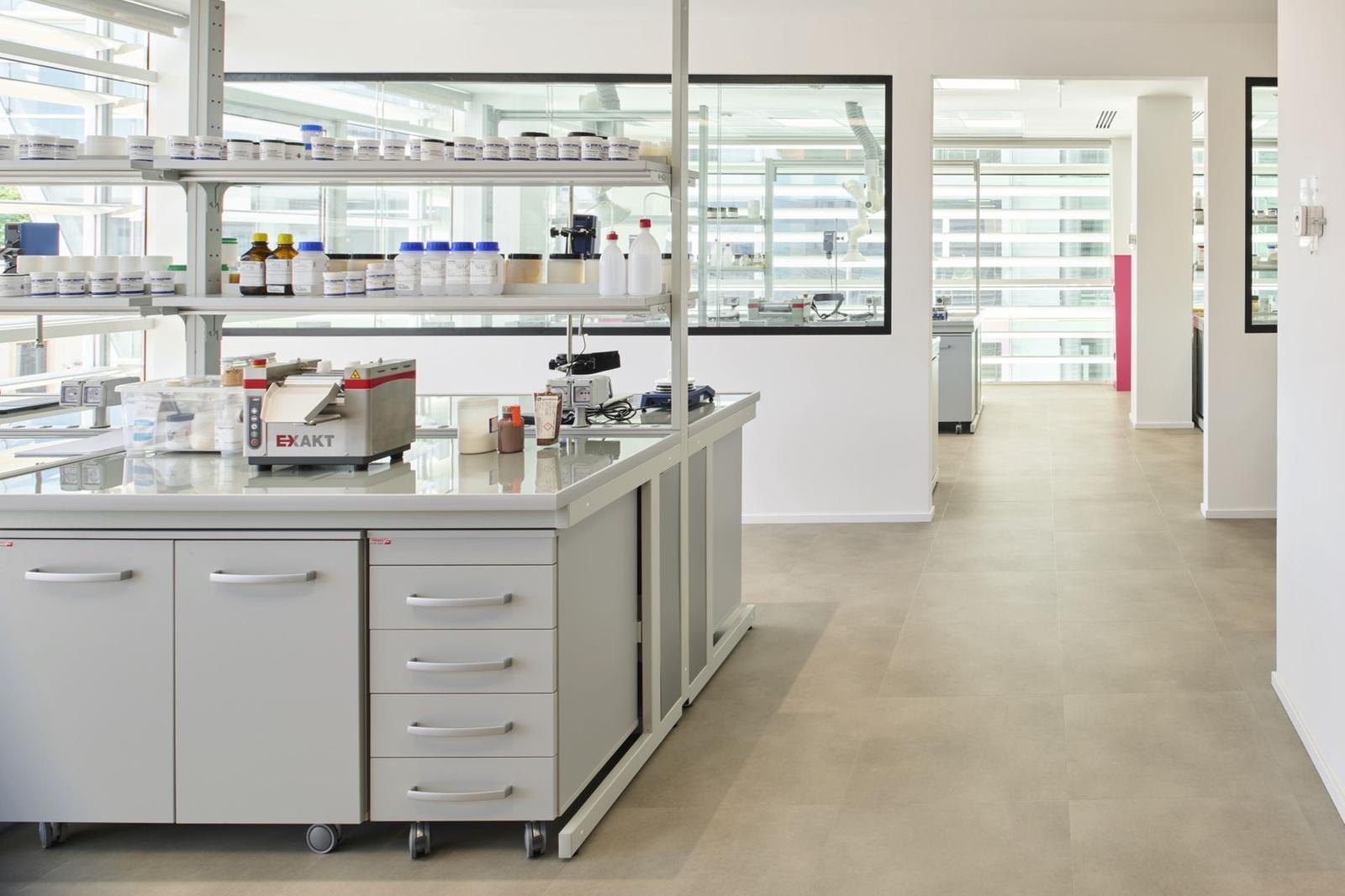 IMCD Group punta sul mercato italiano del makeup che vale oltre 15 ...