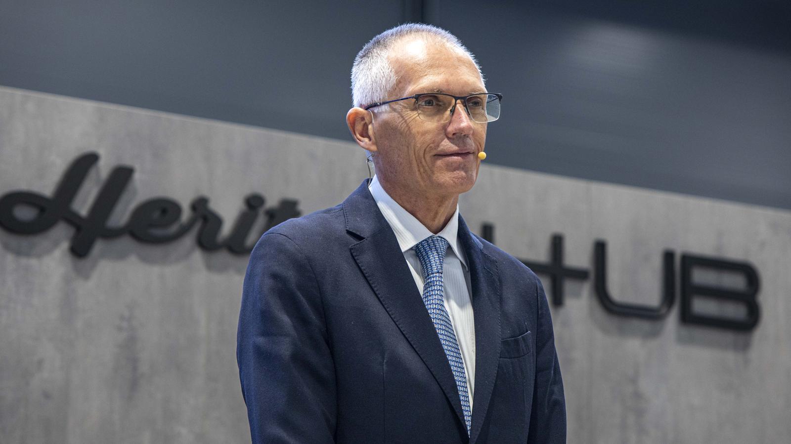 Stellantis, l’ad Carlos Tavares alla Camera dopo il cda Usa. Novità ...