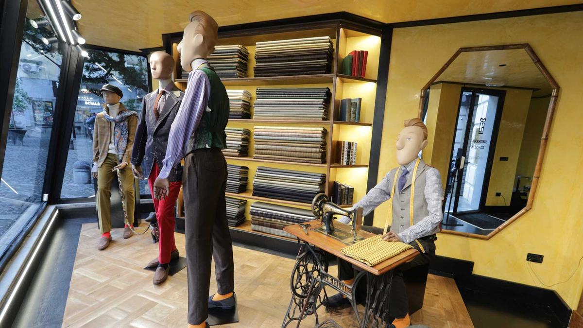 L’oro nelle mani: la tradizione sartoriale di Rubinacci in mostra a ...