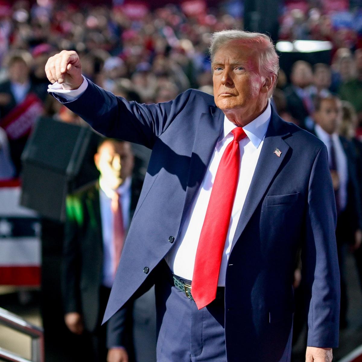 Trump non esclude l’uso della forza militare per prendere il controllo ...