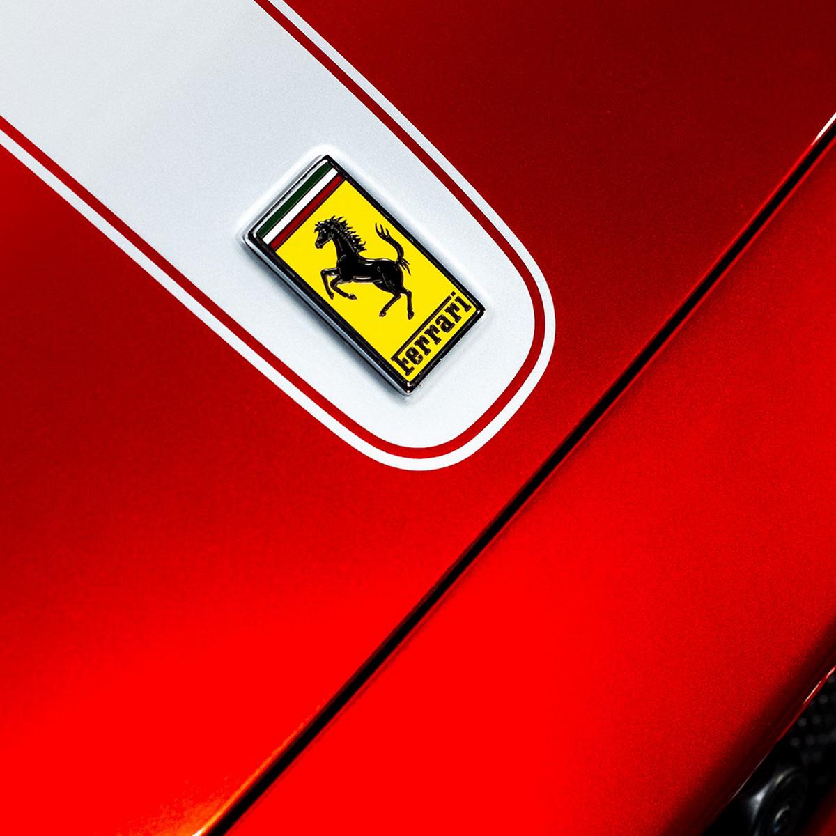 Exor vende il 4% di Ferrari: vale circa 3 miliardi. John Elkann fa ...