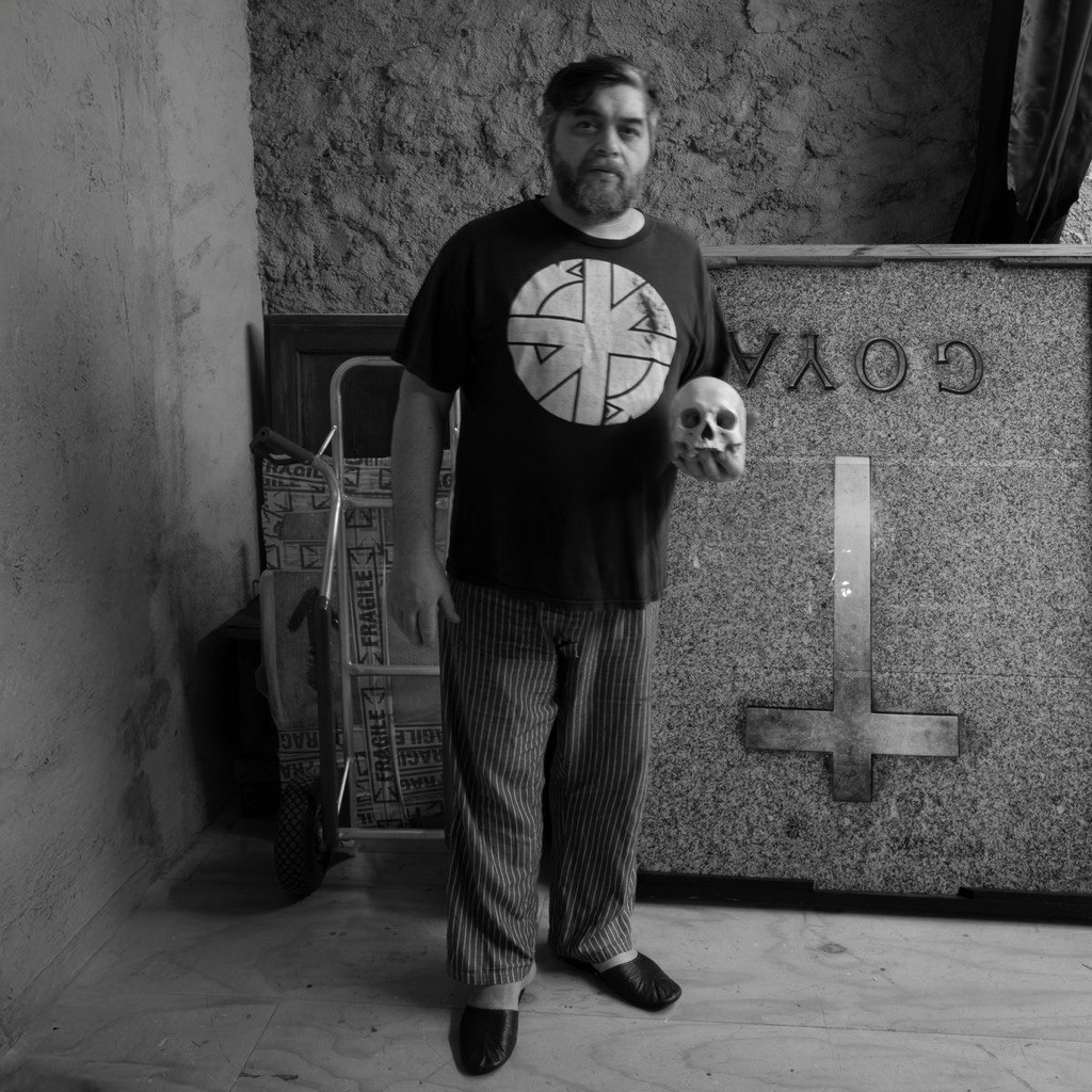 Benassi, l’artista punk con il cuore di un orso | MilanoFinanza News