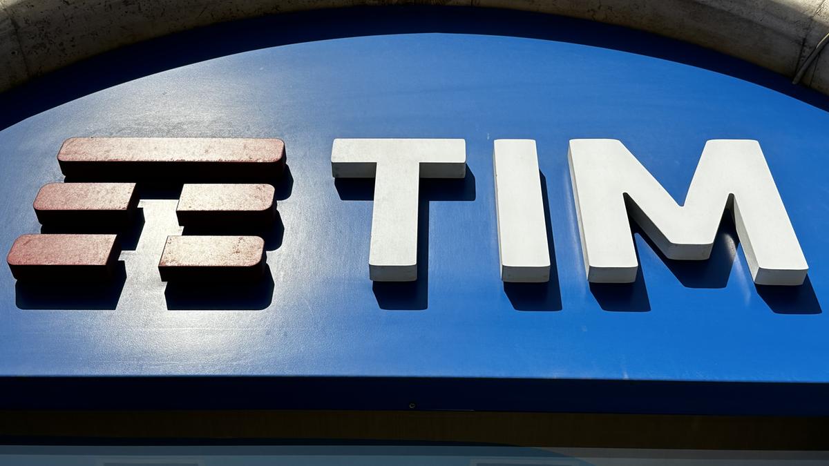 Tim, dagli azionisti via libera a conversione delle azioni di risparmio ...