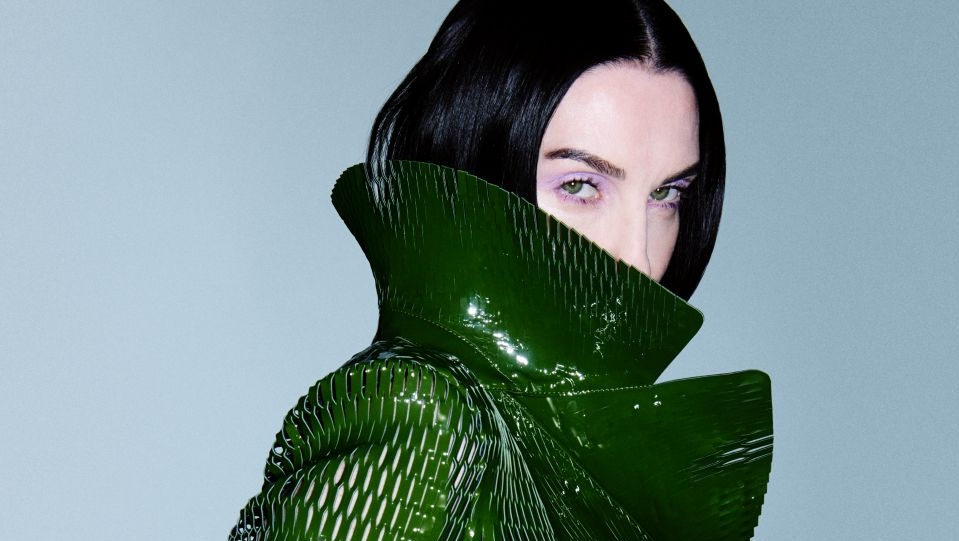 Tom Ford lancia la campagna spring-summer 2026 by Haider Ackermann, tra ...