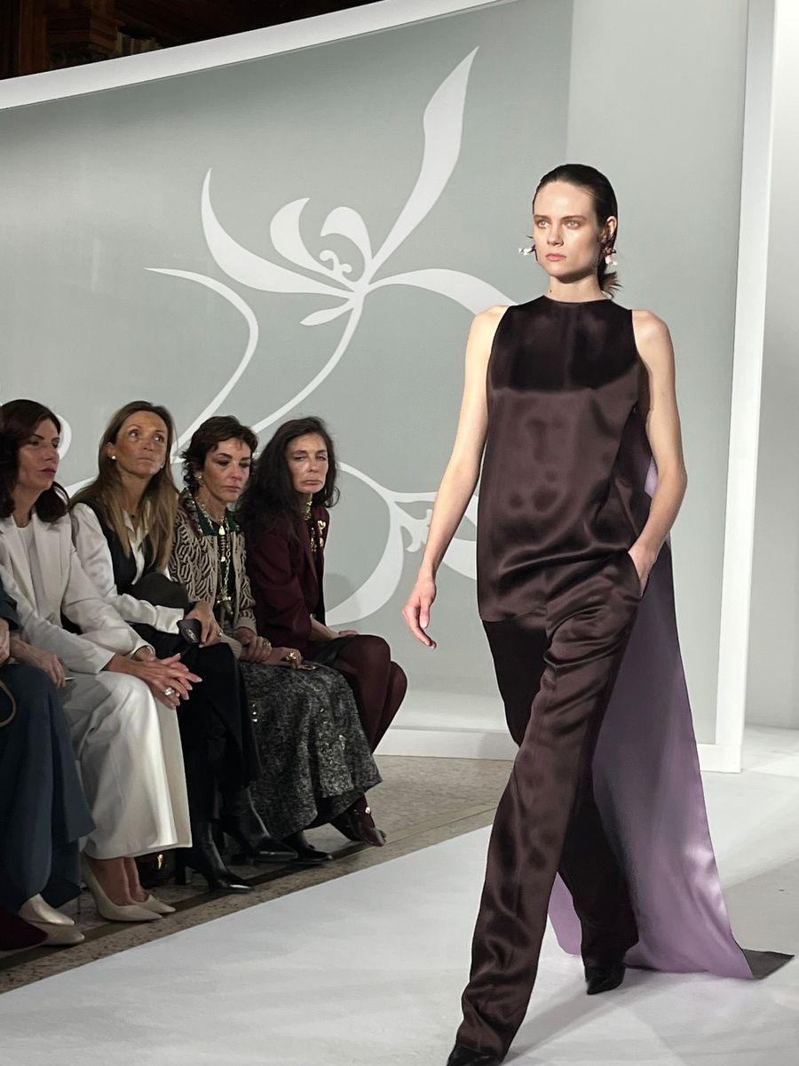 La femminilità in movimento di Giada alla Milano fashion week ...