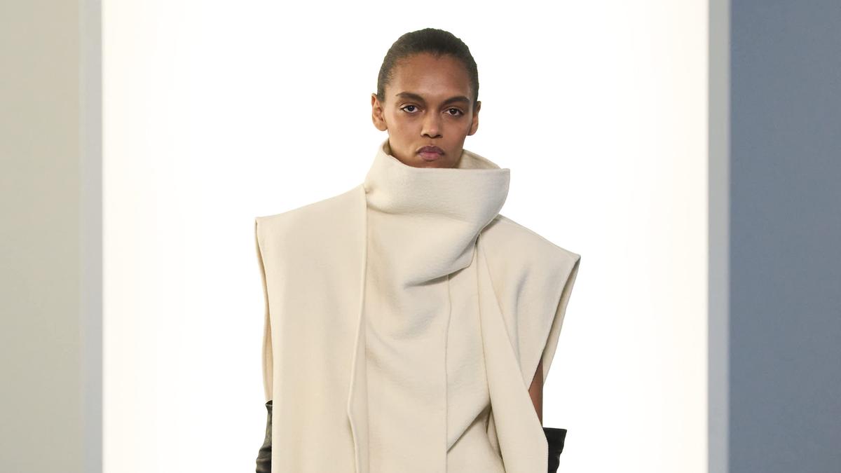 Sportmax, look costruiti con tagli alla Fontana | MilanoFinanza News