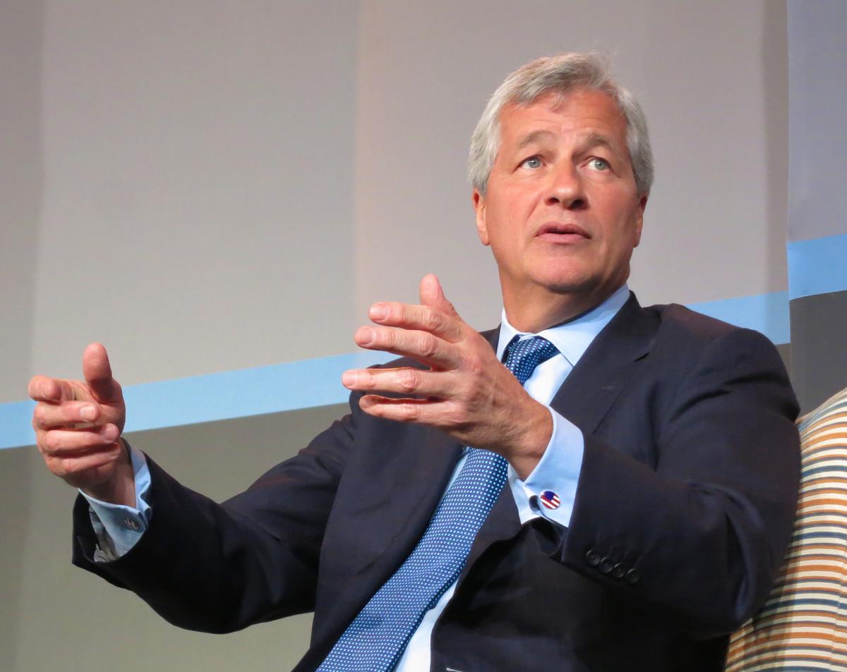 Jamie Dimon avvisa il Regno Unito: con più tasse sulle banche JpMorgan ...